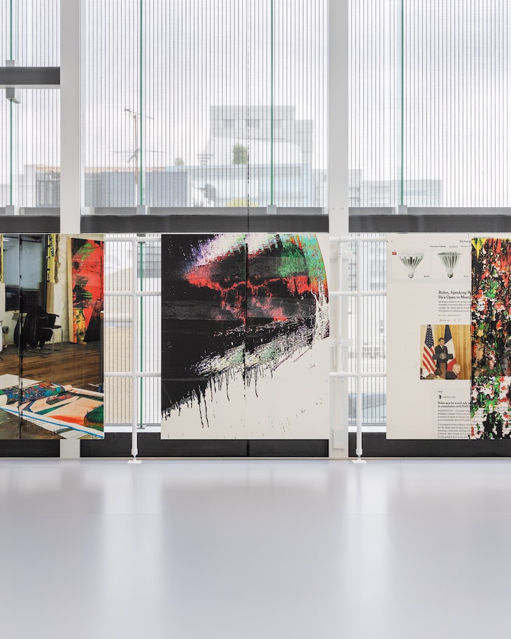 Espace Louis Vuitton Tokyo: Wade Guyton “Treze Pinturas” | LOUIS VUITTON